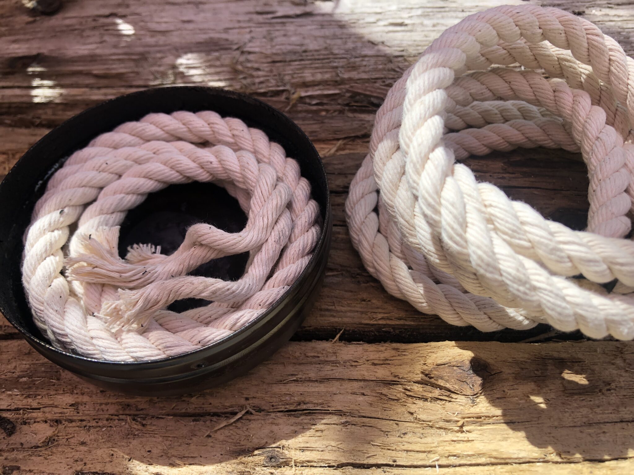 Charred Rope – Serat Bushcraft
